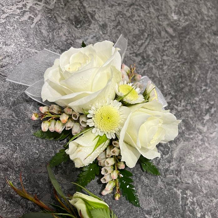 Nelson Flower Company | Fresh, Dried and Preserved Flowers & Foliage