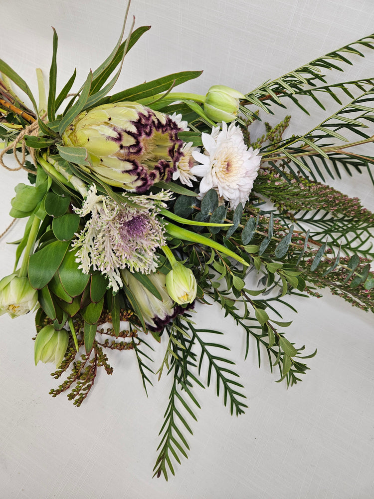 Nelson Flower Company | Fresh, Dried and Preserved Flowers & Foliage