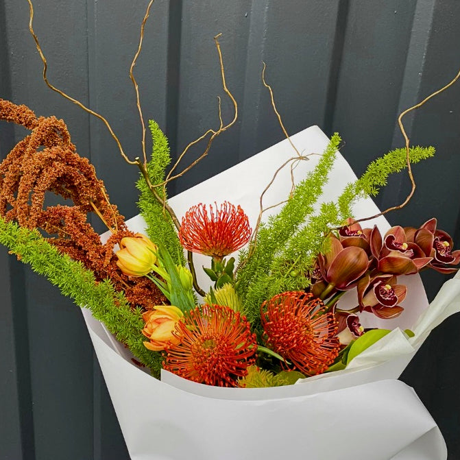 Nelson Flower Company | Fresh, Dried and Preserved Flowers & Foliage